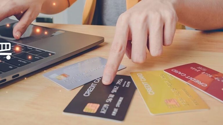 5 Cara Memilih Kartu Kredit untuk Bisnis, Bikin Untung Banyak! - Jubelio